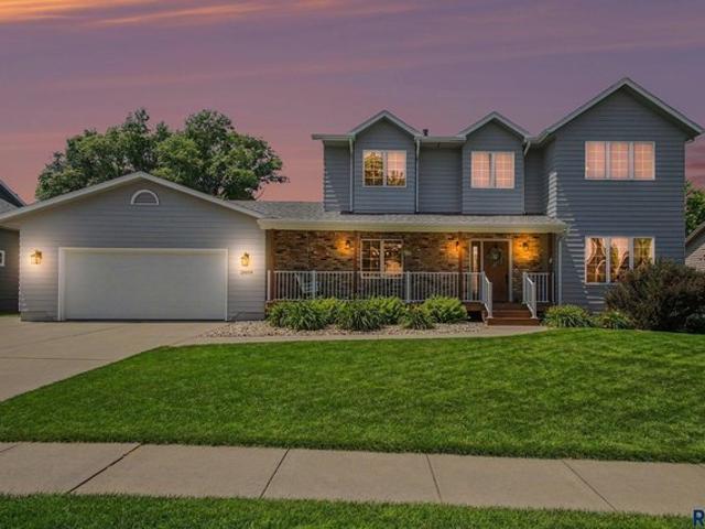 2009 S Oxford Ave, Sioux Falls, SD 57106
