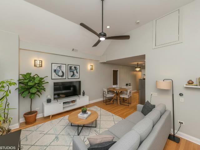 2009 W 17th St, Unit 1F, Chicago, IL 60608 | MLS #12567 | Compass