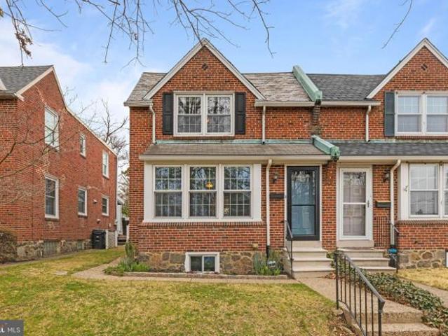 2009 W 17th St, Wilmington, DE 19806