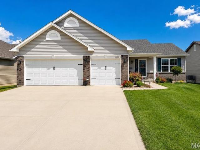 2009 White Branch Dr, Saint Paul, MO 63366