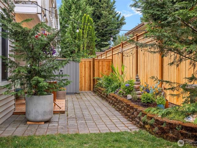 2009 196th Street SE # E104