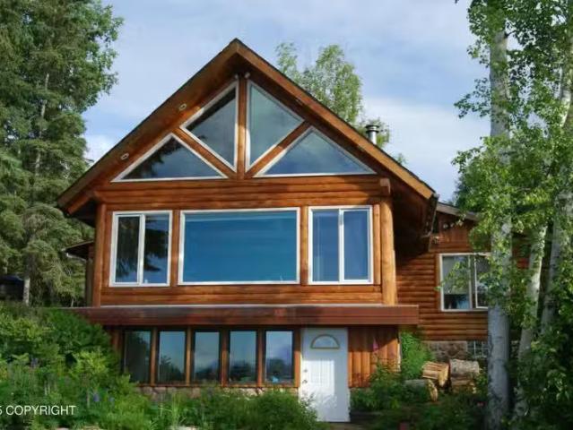 20000 W HEWITTS CT, BIG LAKE, AK 99623 Single Family Residence.