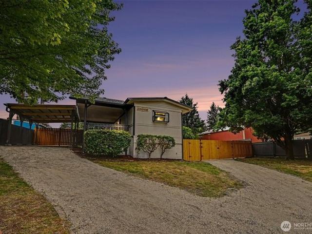 20006 th St E, Bonney Lake, WA 98391