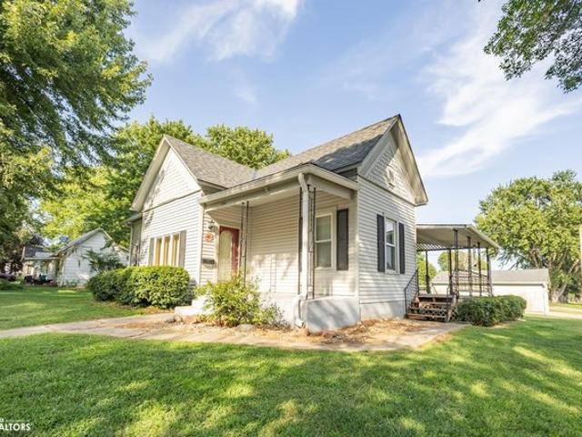 2000 Main St, Hamburg, IA 51640