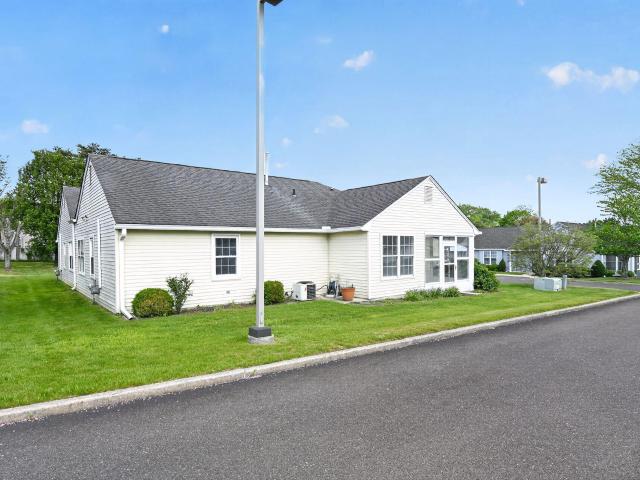 2000 Miller Avenue # 7