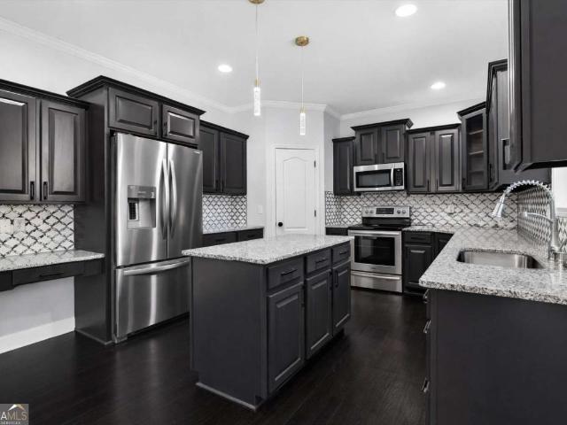 2000 Millstone Drive SW