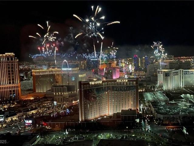 2000 N Fashion Show Dr Unit 5600, Las Vegas, NV 89109