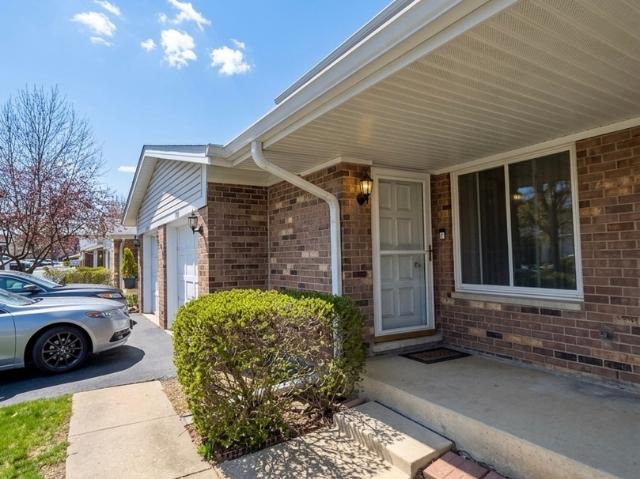 2000 N Hancock Ct, Palatine, IL 60074 | MLS #12615 | Compass