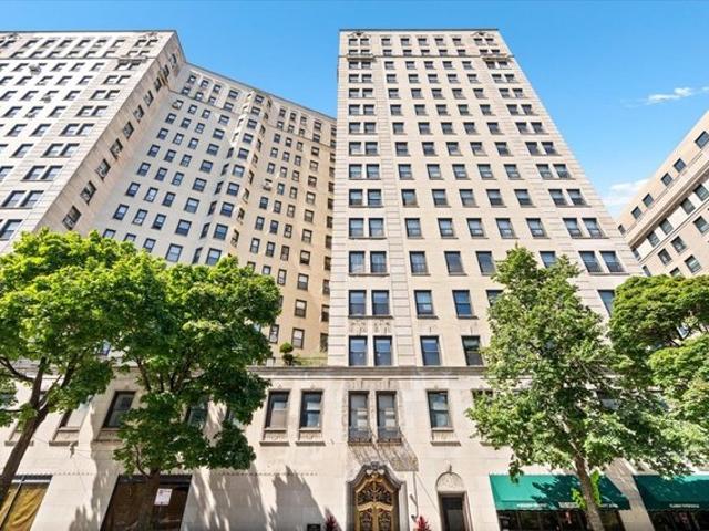2000 N Lincoln Park W Unit 1214, Chicago, IL 60614