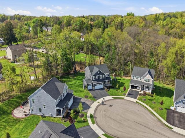 2000 Olivetre Dr
