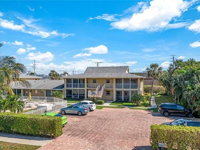2000 Alamanda Dr, Unit 206, Naples, FL 34102 | MLS #225080 | Compass
