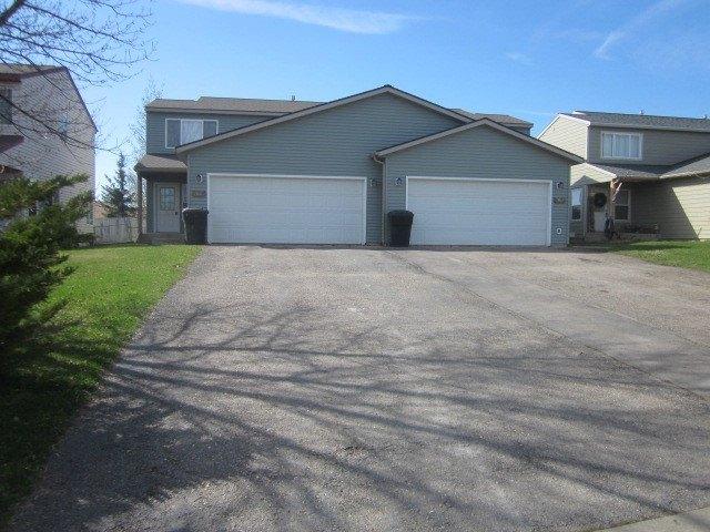 2000 and 2002 Greatview Dr, Kalispell, MT 59901