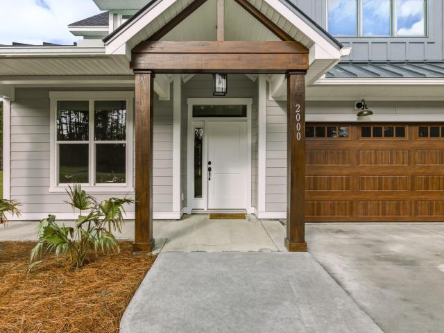 2000 Bahama Drive