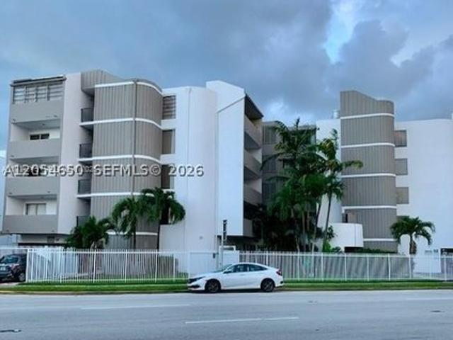 2000 Biarritz Dr Apt 407, Miami Beach, FL 33141