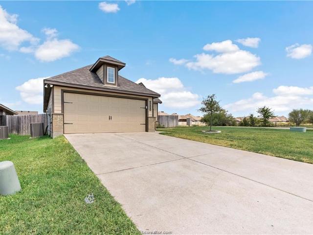 2000 Bleeker Cv, Bryan, TX 77807 | MLS #25011 | Compass