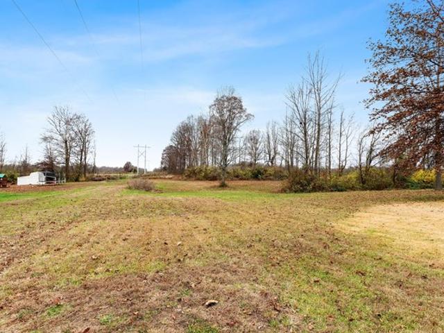2000 Block Whitney Way, Seymour, IN 47274