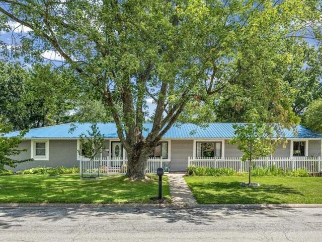 2000 Carlisle Dr, West Lafayette, IN 47906