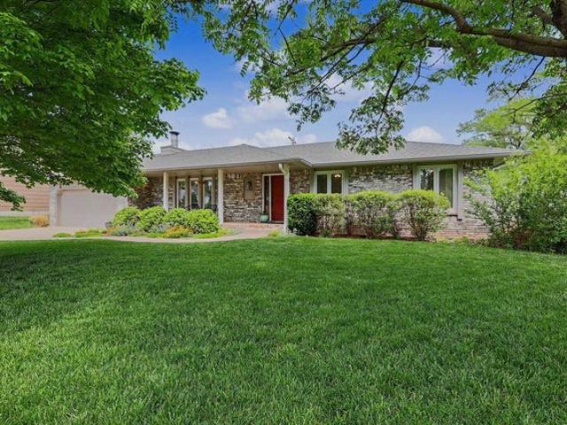 2000 Carter Ave, Augusta, KS 67010