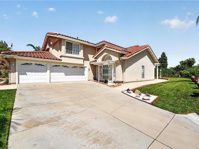 2000 Citrus Wood Ln, Riverside, CA 92503