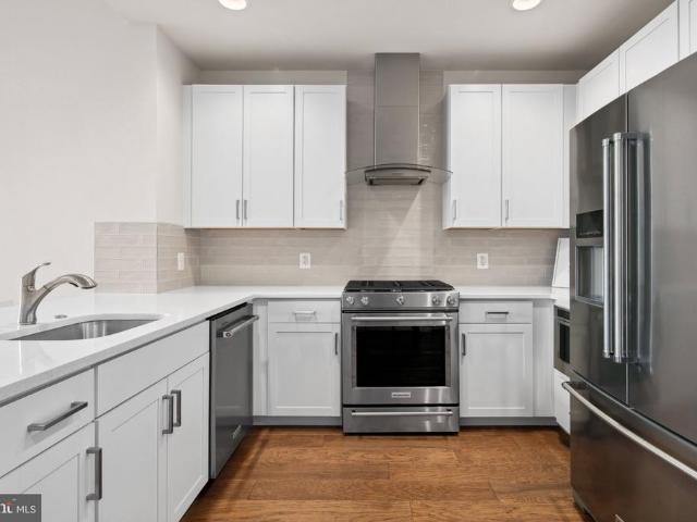 2000 Clarendon Boulevard # 504 A