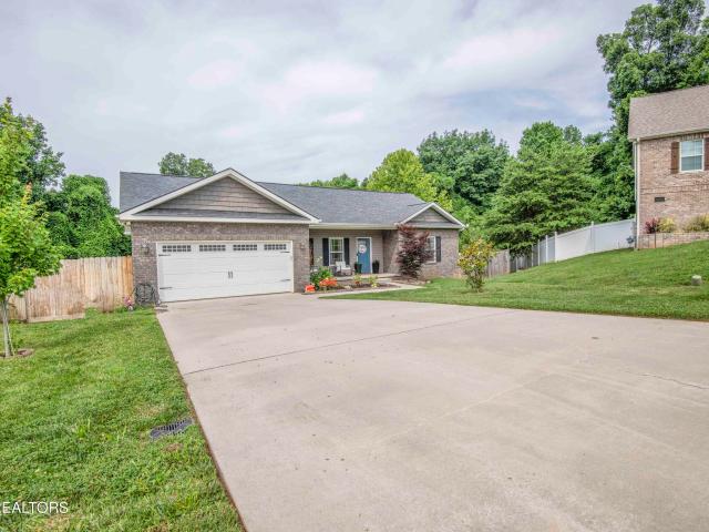 2000 Country Brook Lane