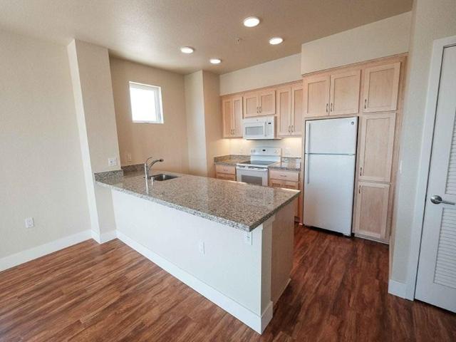 2000 Delaware 2 Bedroom Apartment for Rent at 2000 S Delaware St, San Mateo, CA 94403 Hillsdale