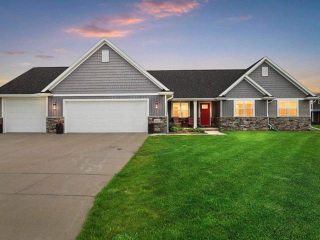 2000 Dobby St, De Pere, WI 54115