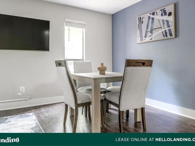 2000 East Lake Pkwy 2 Bedroom Apartment for Rent at 2000 E Lake Pkwy, Marietta, GA 30062
