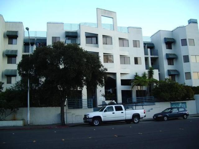 $2000 For Rent 2 bed2bath condo in a San Mateo great location