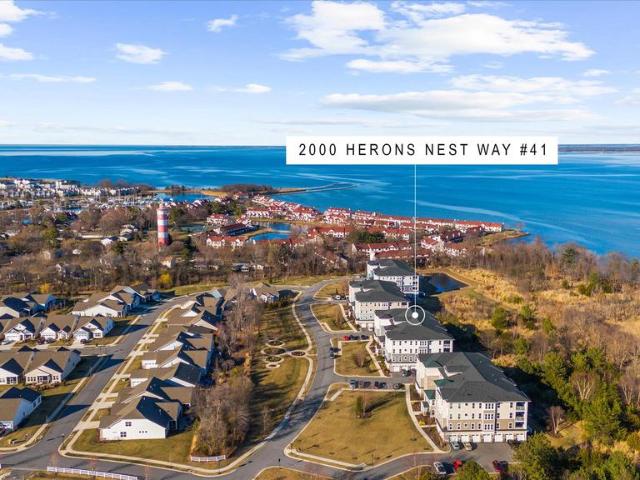 2000 Herons Nest Way # 401