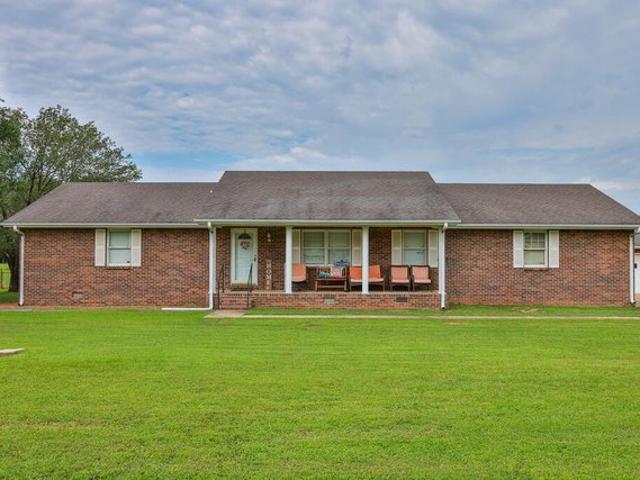 2000 Highway 77, Paris, TN 38242