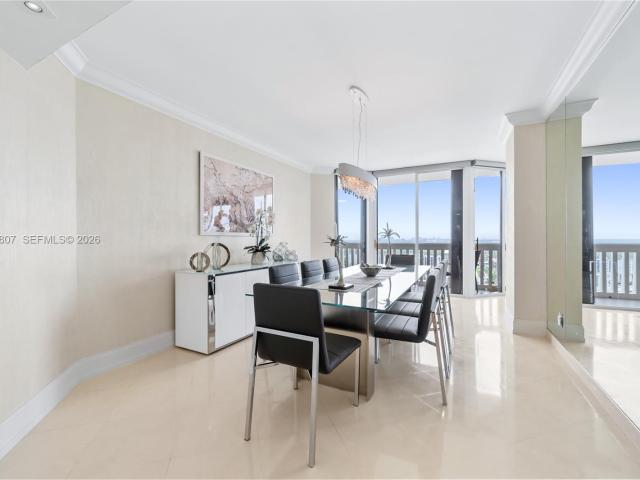 2000 Island Blvd, Unit 2409, Aventura, FL 33160 | MLS #A11838