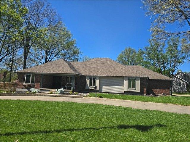 2000 June St, Excelsior Springs, MO 64024