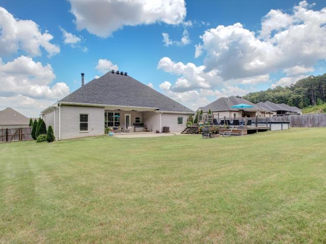 2000 Josh Drive