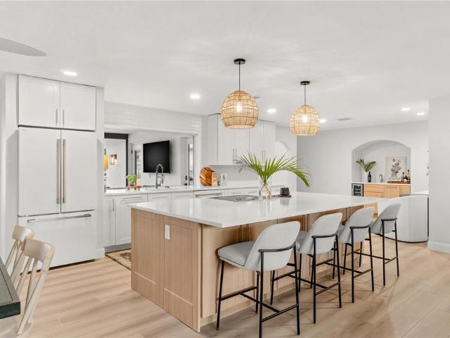 2000 Kansas Ave NE, St. Petersburg, FL 33703 | MLS #TB8453 | Compass