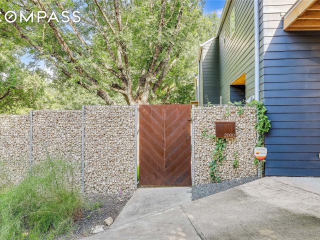2000 Kenwood Ave, Austin, TX