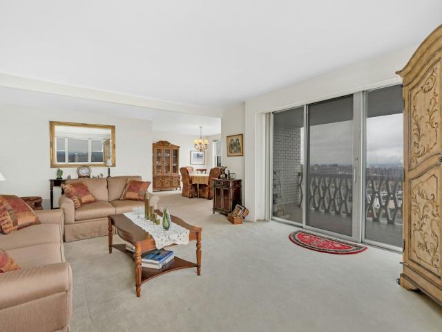 2000 Linwood Avenue 10J, Fort Lee, US, NJ