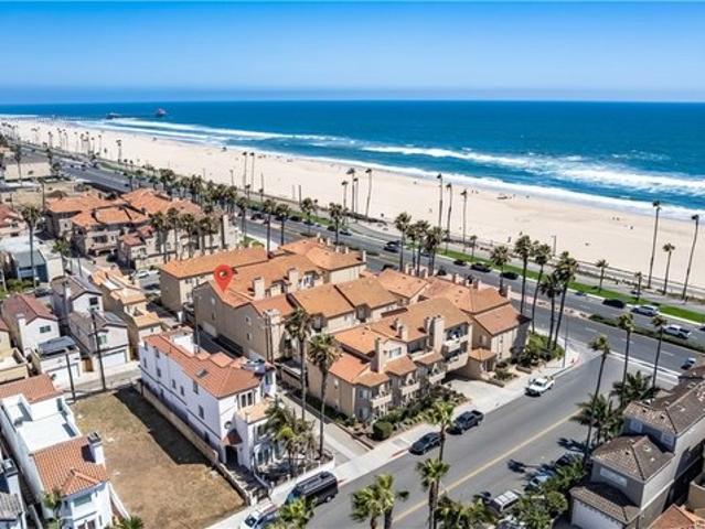 2000 Pacific Coast Hwy Apt 203, Huntington Beach, CA 92648
