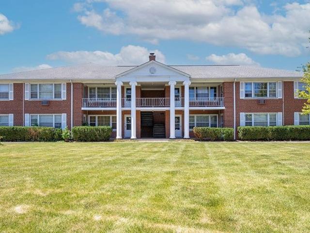 2000 Parkside Dr Apt B1, Park Ridge, IL 60068