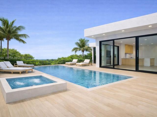 2000 SW 18th Ave, Fort Lauderdale, FL 33315 | MLS #A12007