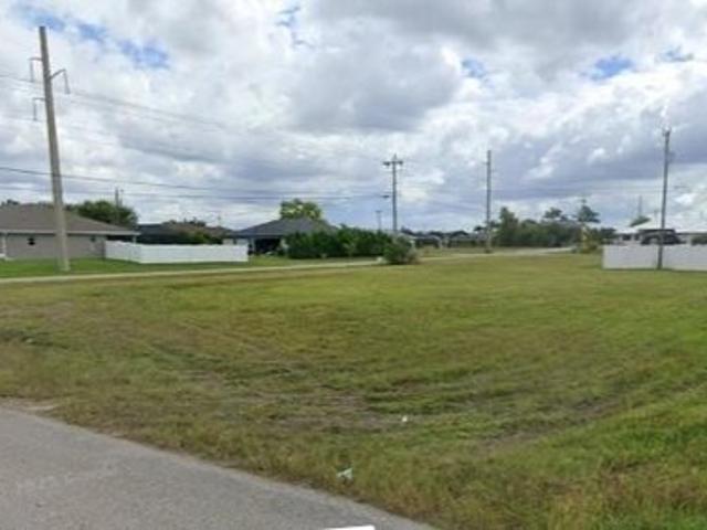 2000 SW 30th St, Cape Coral, FL 33914