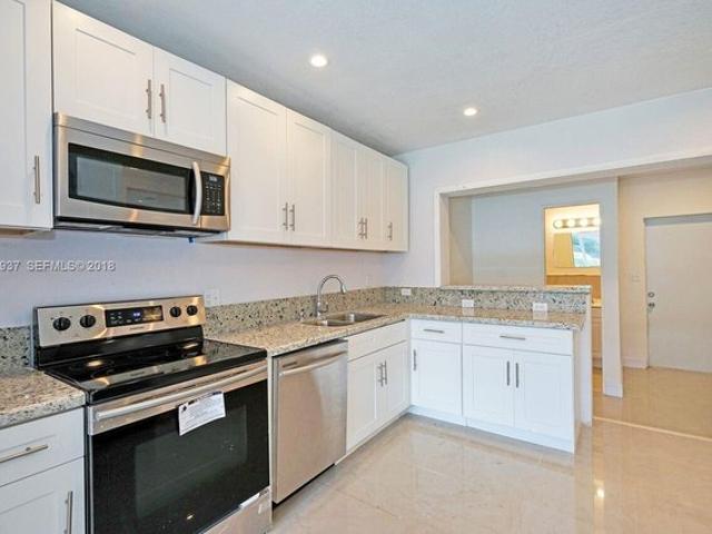 2000 SW 95th Ter, Miramar, FL 33025