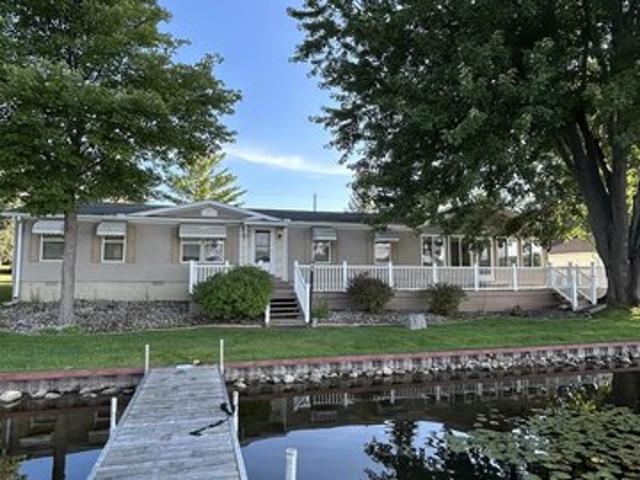 2000 Seneca Trl, West Branch, MI 48661