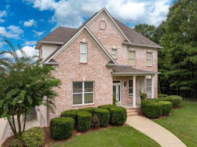 2000 Shadow Oaks Circle