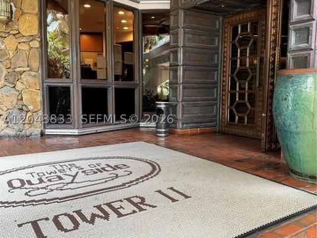 2000 Towerside Ter Apt 905, Miami, FL 33138