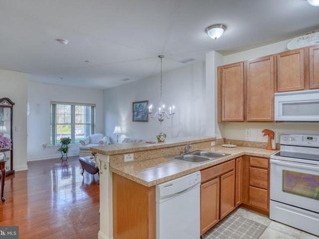 2000 Fountainview Cir Unit 2111, Newark, DE 19713
