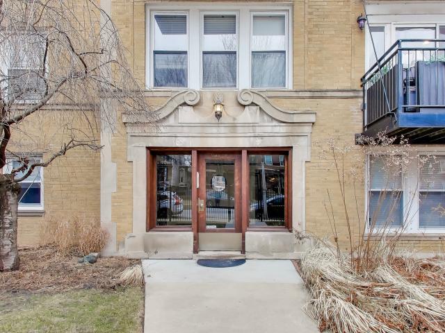 2000 W Greenleaf Ave, Unit 1, Chicago, IL 60645 | Compass