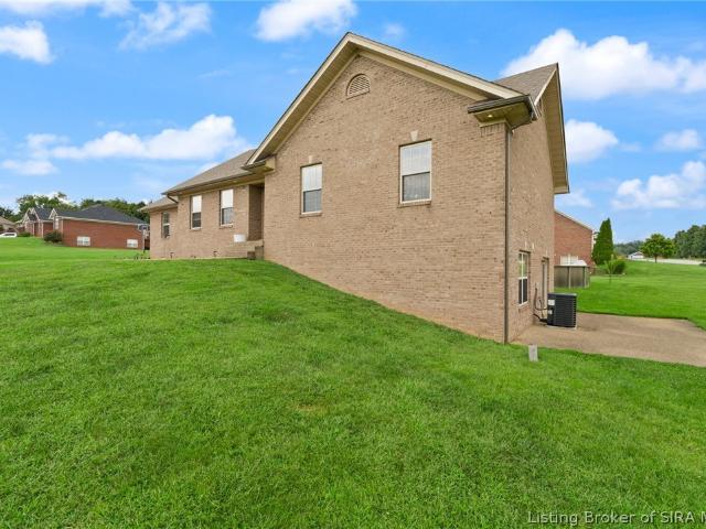2000 West Oak Valley Court