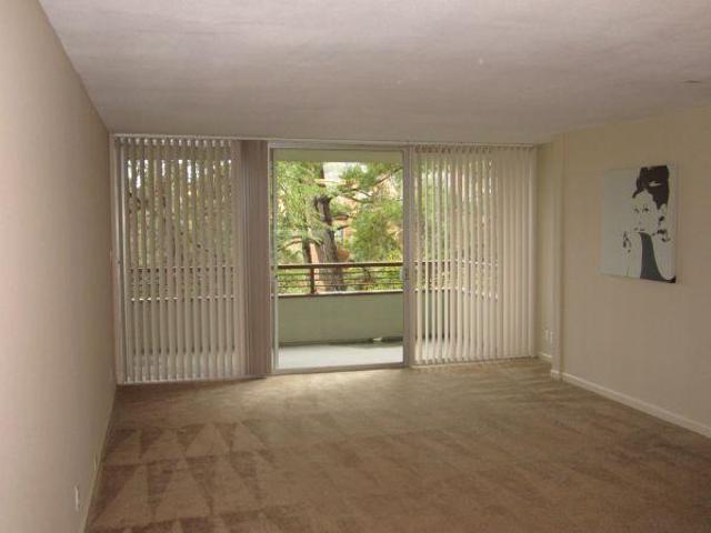 $2000 / 1br Don't miss this one bedroom!
