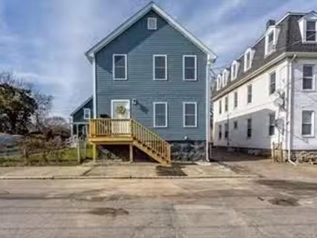 $2000 2 Bedroom 1 Bathroom Apartment In New Bedford With Gre.